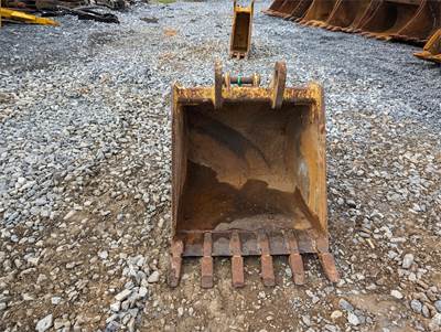 Case Bucket For Sale | Womelsdorf, PA | A-3309 | MyLittleSalesman.com