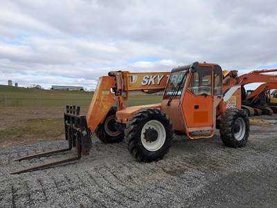 2004 SkyTrak 8042 Telehandler - 8000lb Capacity, 42ft Lift Height For ...