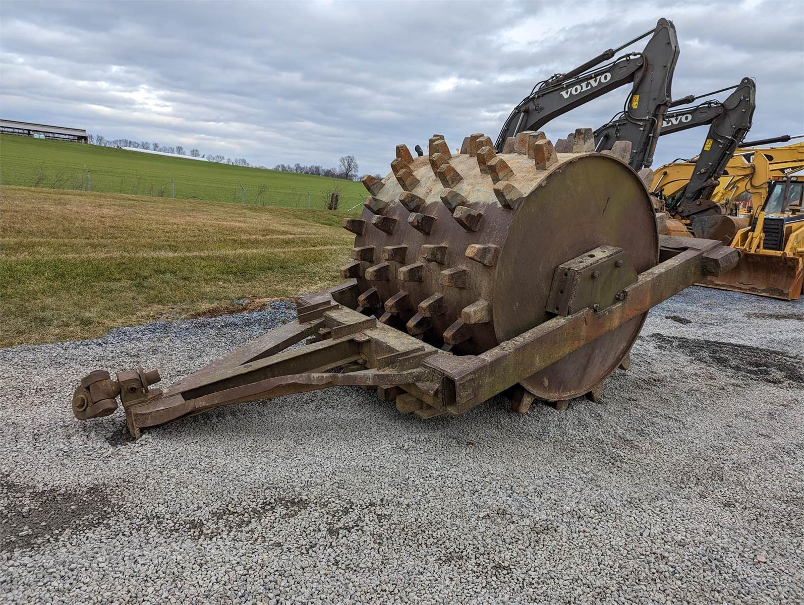 60" PADFOOT Walk / Tow Behind Compactor For Sale | Womelsdorf, PA ...