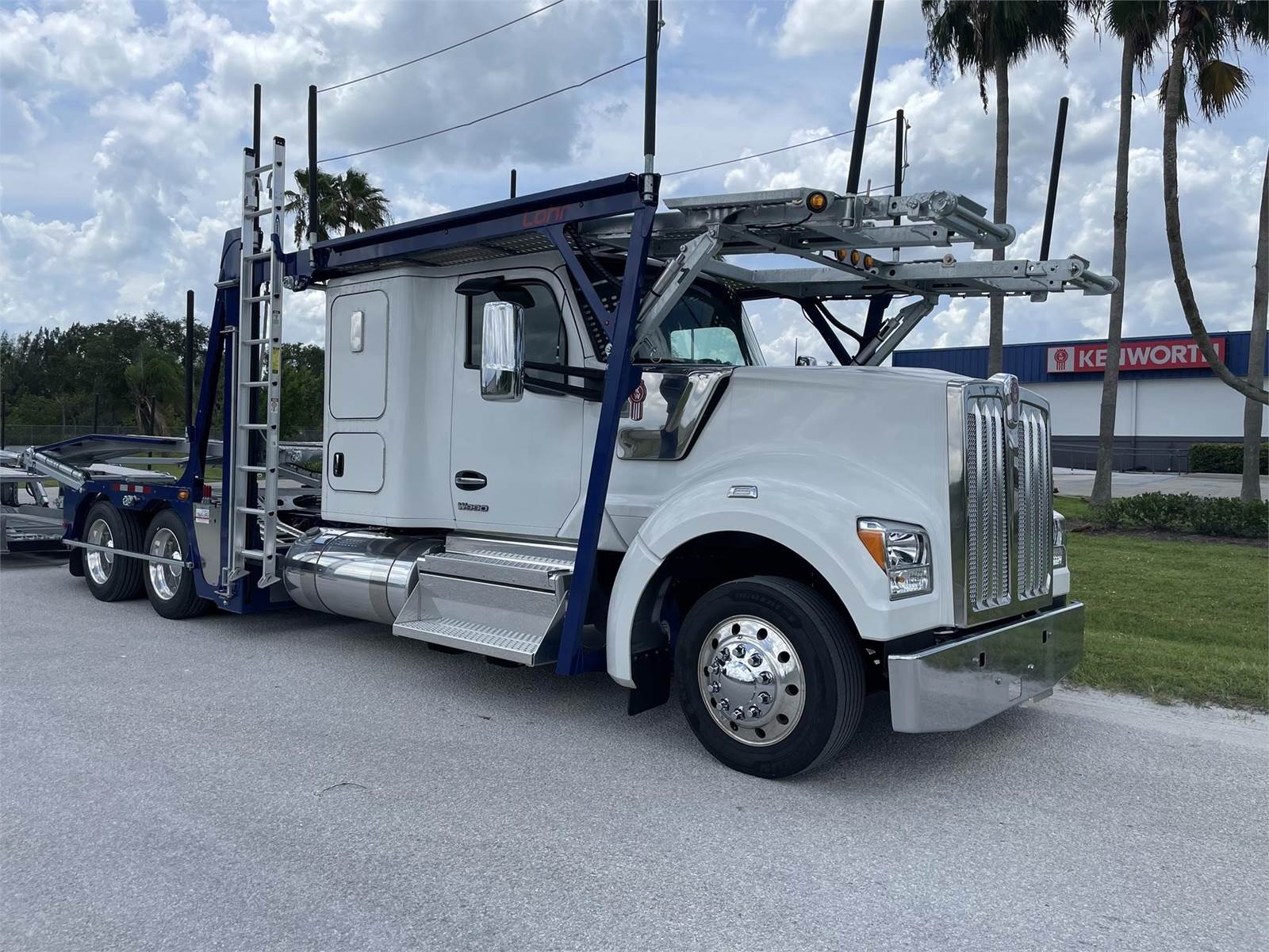 2024 Kenworth W990 Tandem Axle Car Carrier Truck - Cummins, 500HP, 12 ...