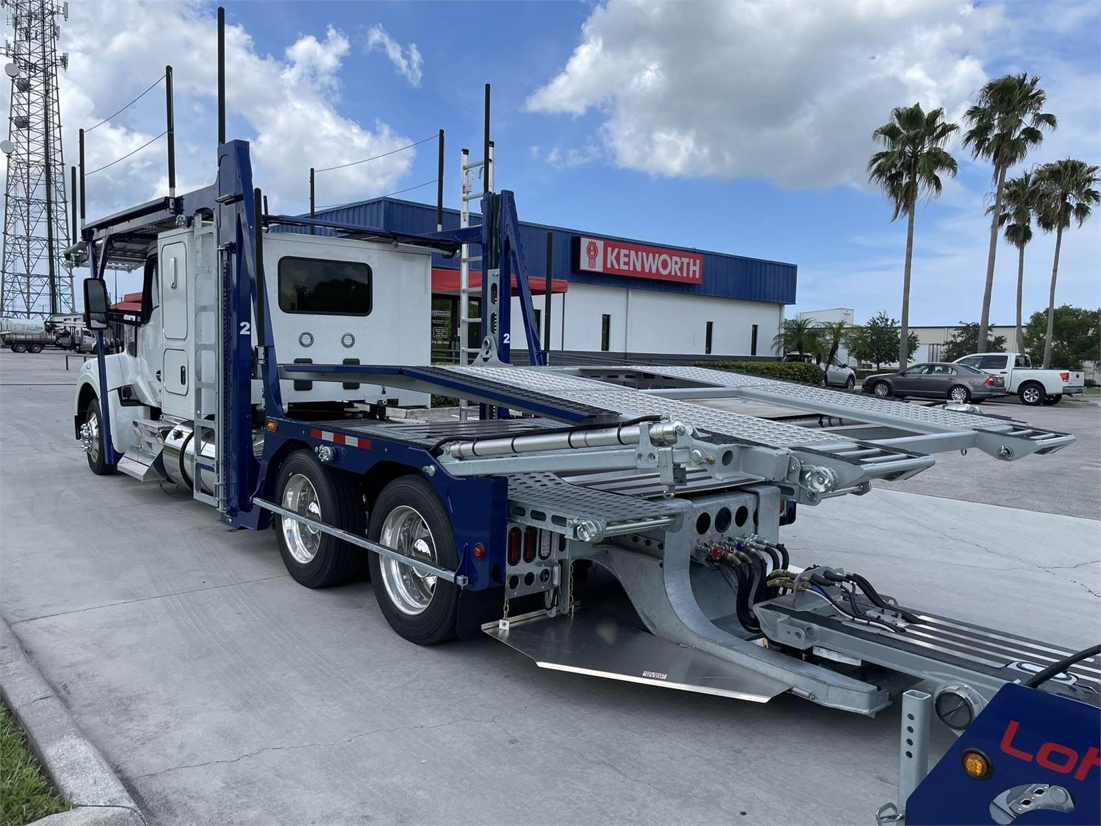 2024 Kenworth W990 Tandem Axle Car Carrier Truck - Cummins, 500HP, 12 ...
