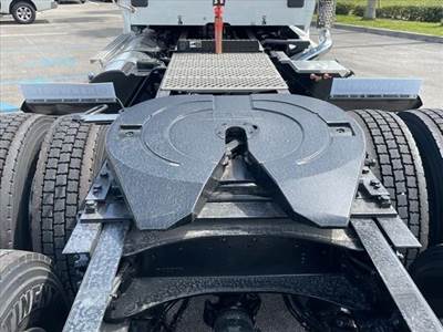 2025 Kenworth T880 Day Cab Truck - Paccar 455HP, 12 Speed Amt For Sale ...