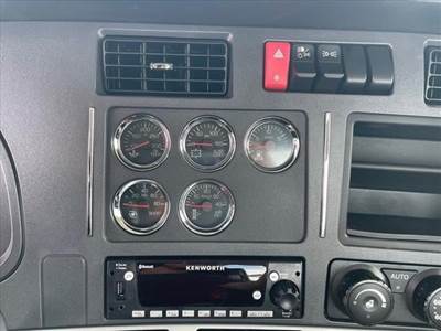 2025 Kenworth T880 Day Cab Truck - Paccar 455HP, 12 Speed Amt For Sale ...