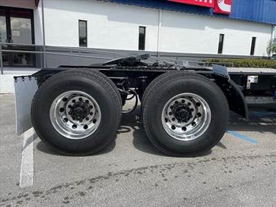 2025 Kenworth T880 Day Cab Truck - Paccar 455HP, 12 Speed Amt For Sale ...