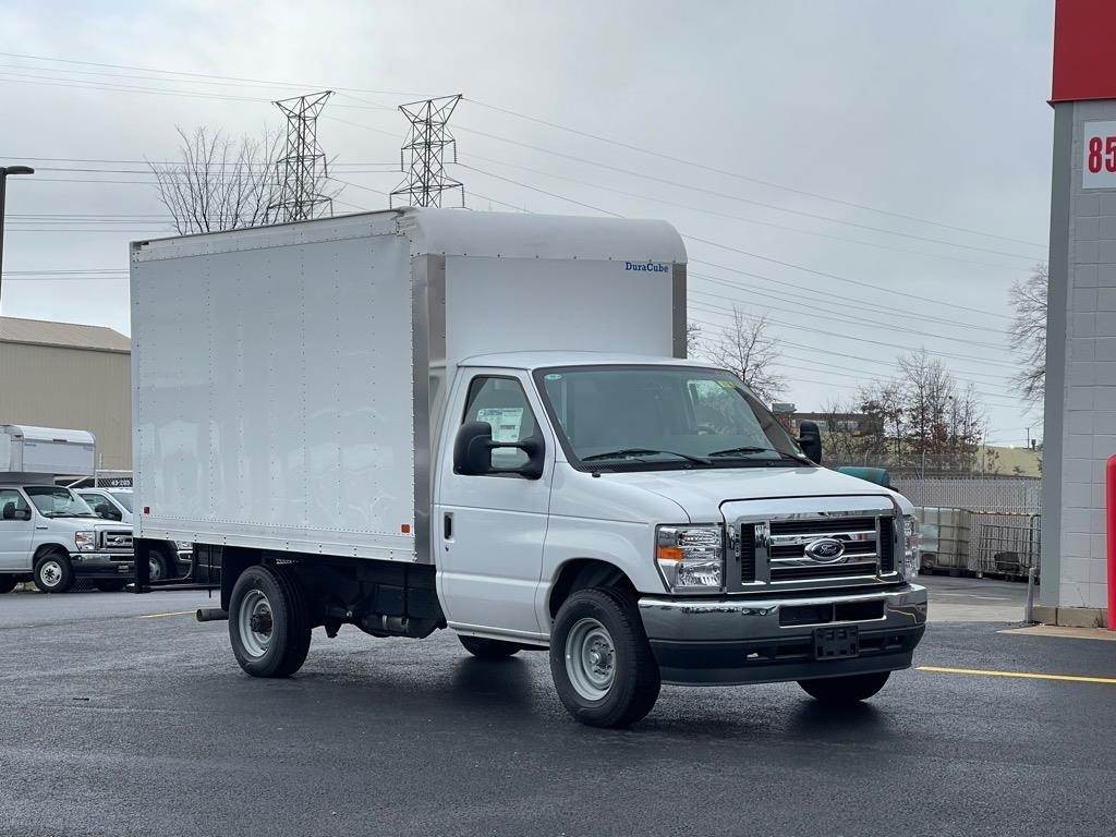 2024 Ford E-450 14 ft Box Truck - Automatic For Sale, 7 Miles | Upper ...