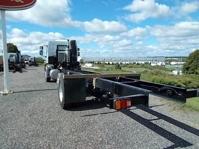 2023 Peterbilt 220 Tandem Axle Cab & Chassis Truck - Paccar, 200HP, 6 ...