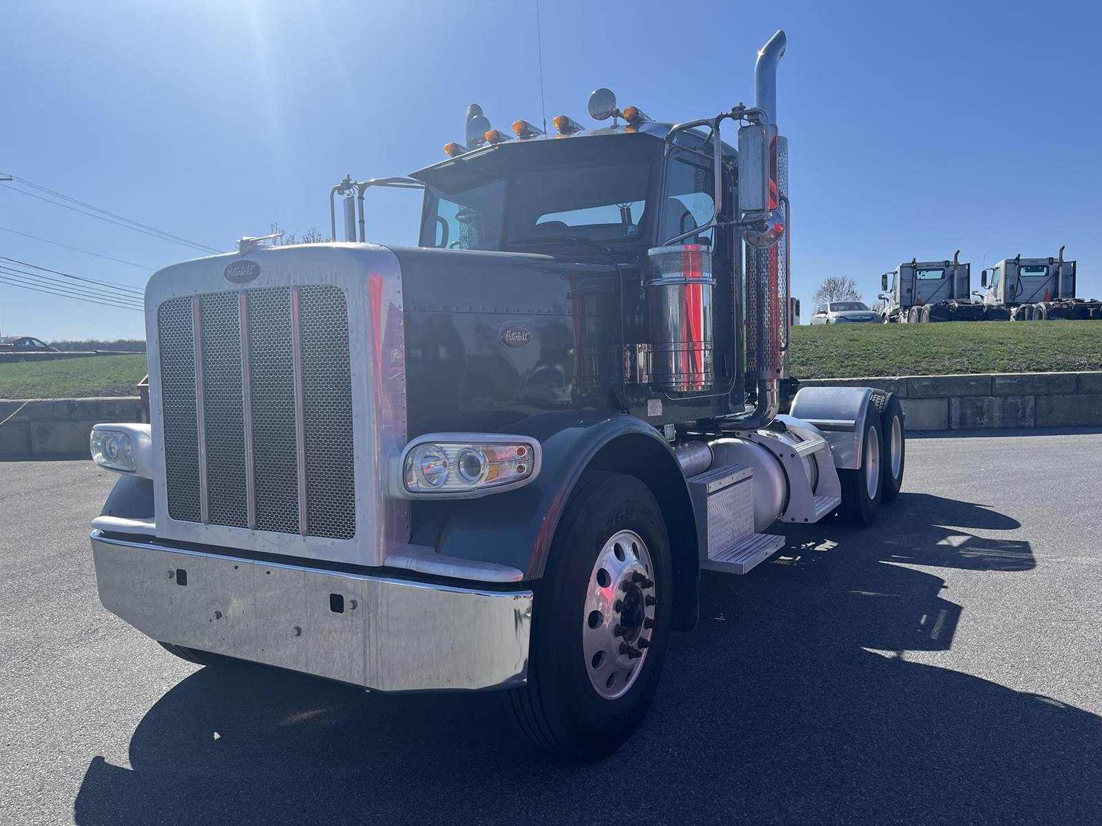 2019 Peterbilt 389 Day Cab Truck - Paccar 485HP, 13 Speed Manual For Sale, 11,769 Hours ...