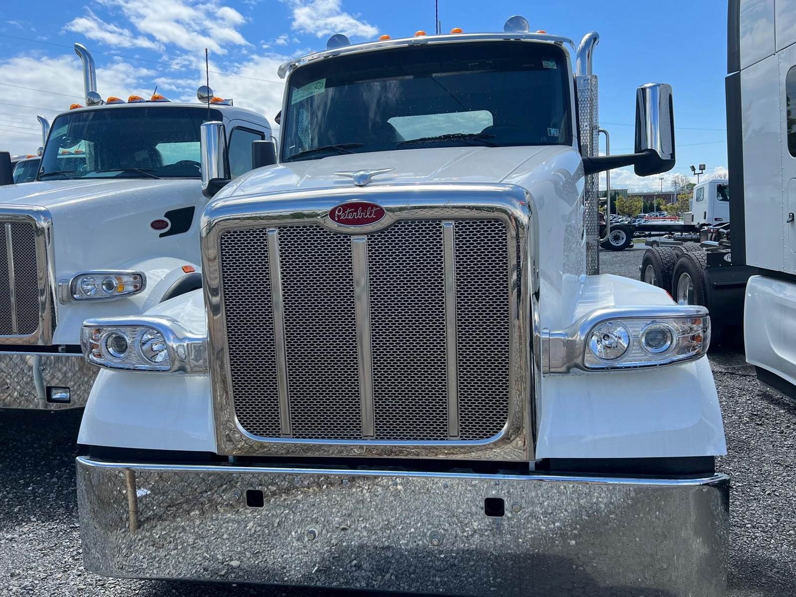 2025 Peterbilt 567 Day Cab Truck - Paccar 510HP, 12 Speed Amt For Sale ...