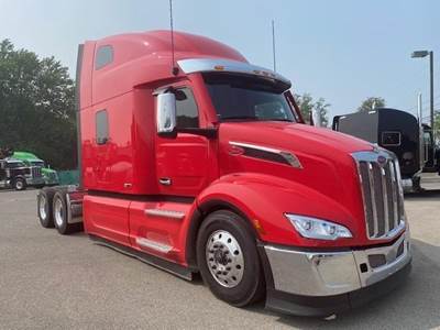 2024 Peterbilt 579 Sleeper Semi Truck - 80" Raised Roof Sleeper, Paccar 380HP For Sale | Eau ...