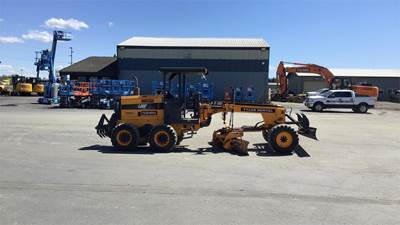 2017 LeeBoy G700 Motor Grader For Sale, 1,831 Hours | Chehalis, WA | 49 ...