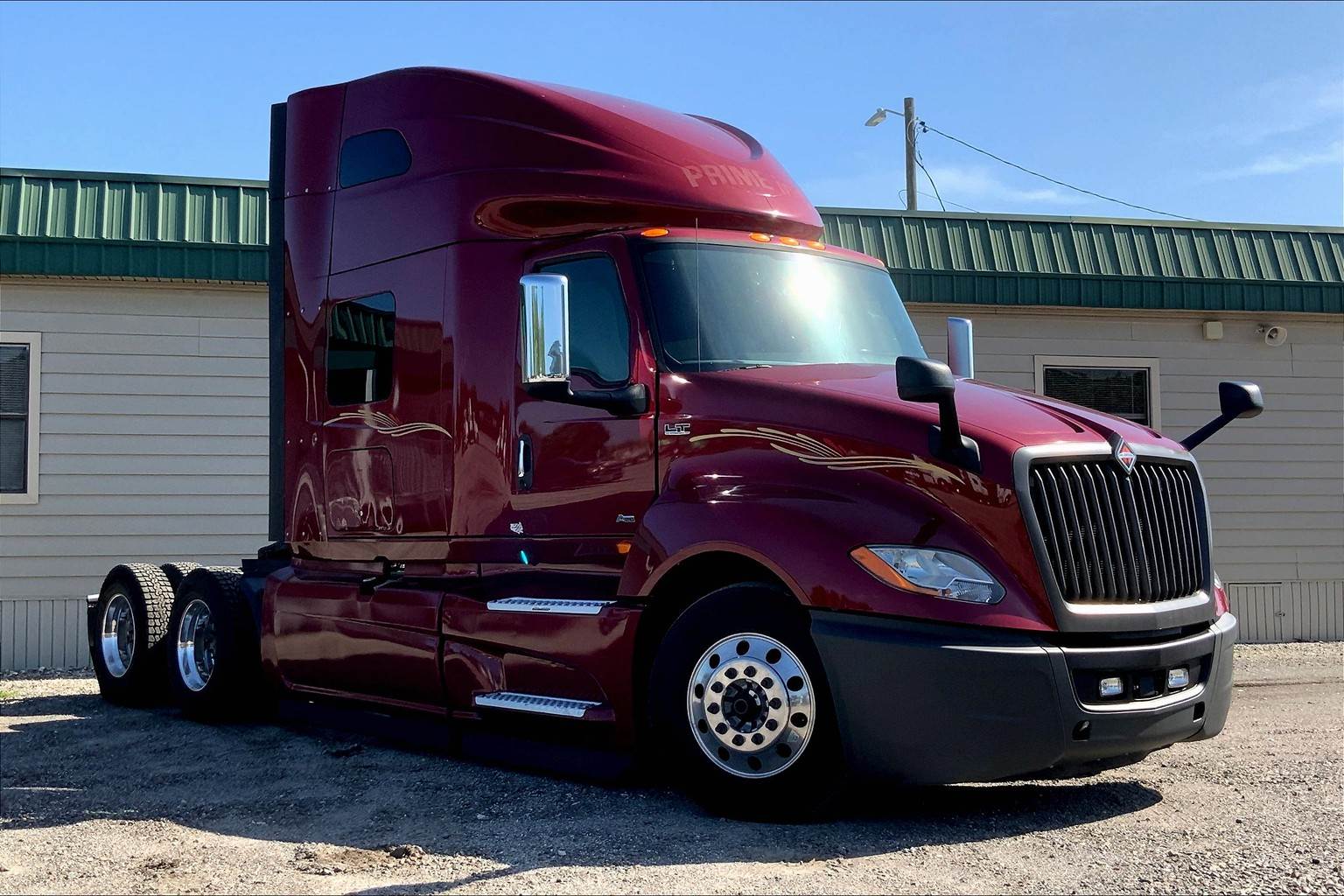 2019 International LT625 Sleeper Semi Truck - 73" Raised Roof Sleeper ...