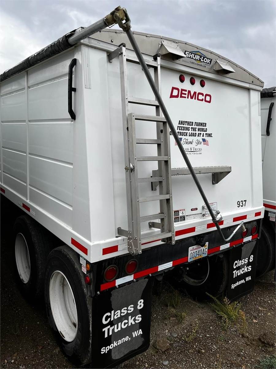 2020 Demco 36x98 Steel Hopper / Grain Trailer - Spring For Sale ...