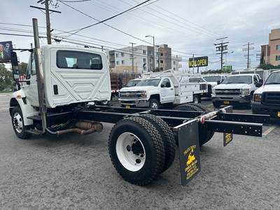 2011 International DuraStar 4400 Cab & Chassis Truck For Sale, 48,646 ...