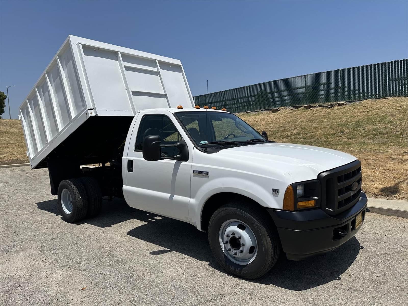 2006 Ford F-350 Flatbed Dump Truck - Automatic For Sale, 83,213 Miles | North Hills, CA | 13290 ...