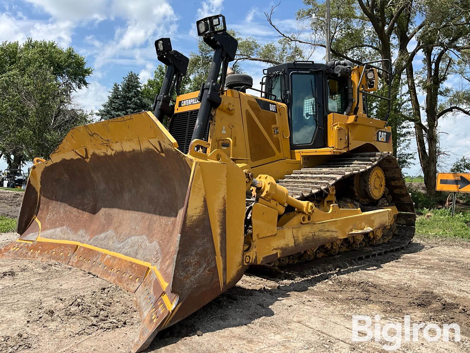 2014 Caterpillar D8T LGP Dozer For Sale | Arlington, NE | KR6591 | MyLittleSalesman.com