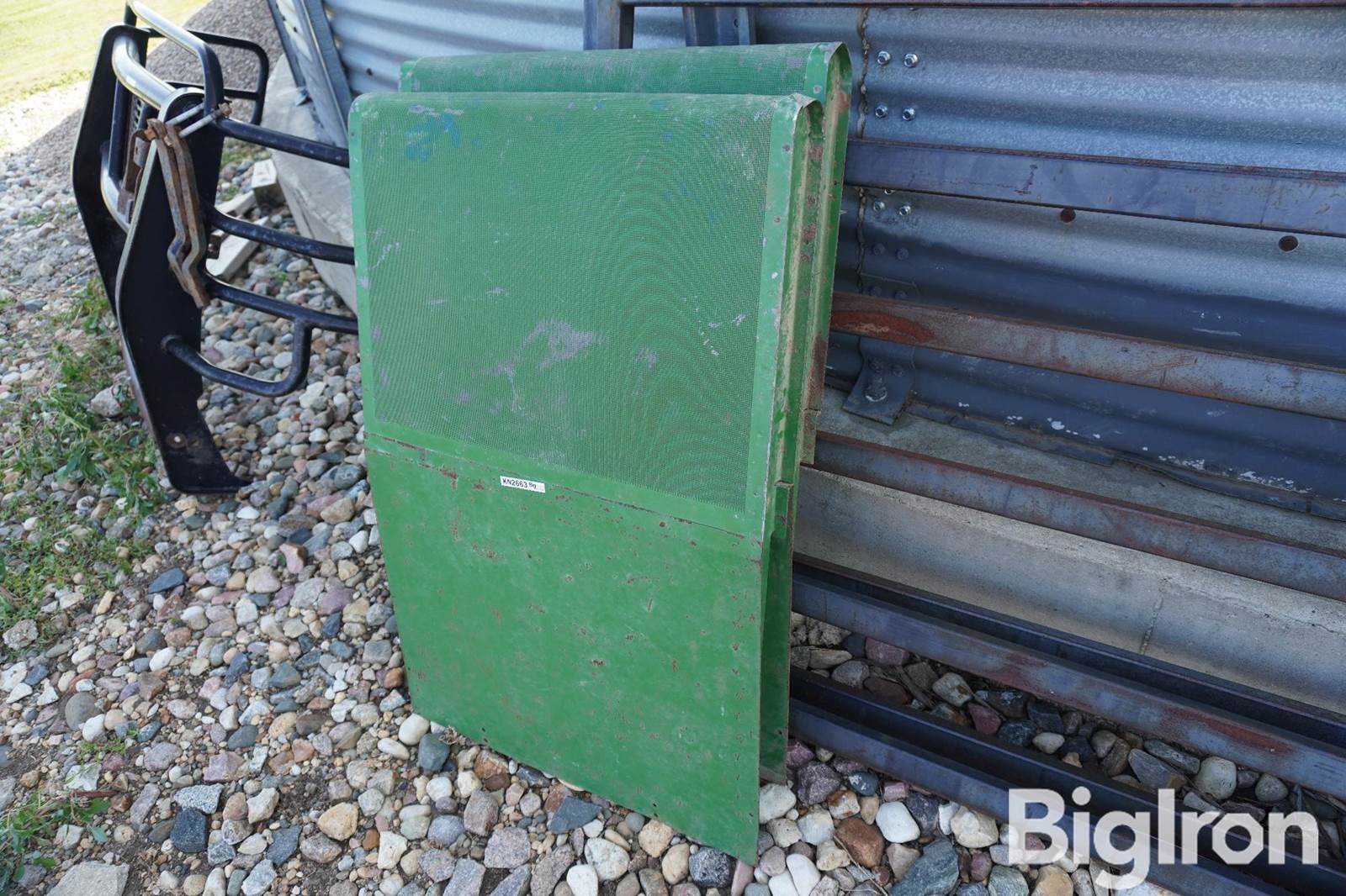 John Deere 4020 Side Radiator Screens For Sale | Hull, IA | KN2663 ...