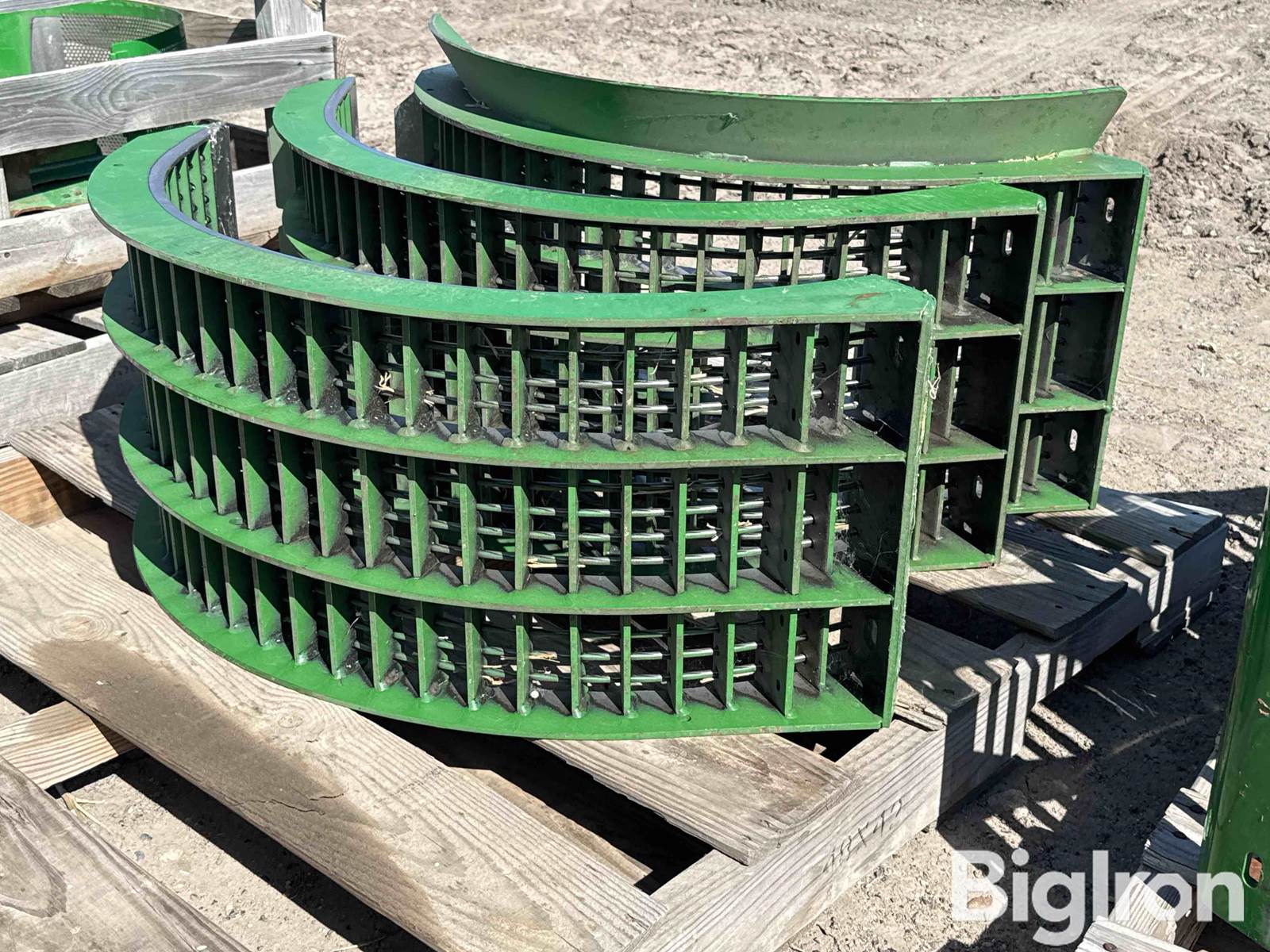 John Deere S Series Large Wire Concaves For Sale | Paxton, NE | IM8707 ...