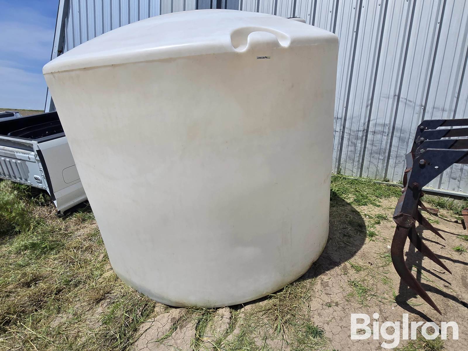Ace Roto-Mold 1500-Gal Poly Tank For Sale | Hoxie, KS | LH6038 ...