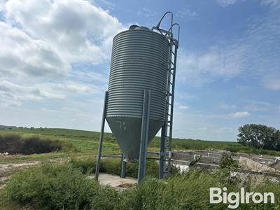 Overhead Feed Bins For Sale | MyLittleSalesman.com