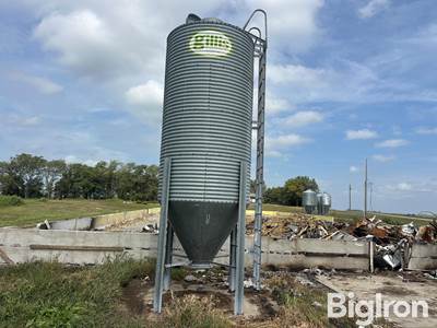 Overhead Feed Bins For Sale | MyLittleSalesman.com