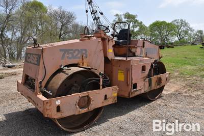 Case 752B Vibromax Roller For Sale | Colona, IL | KP8442 ...