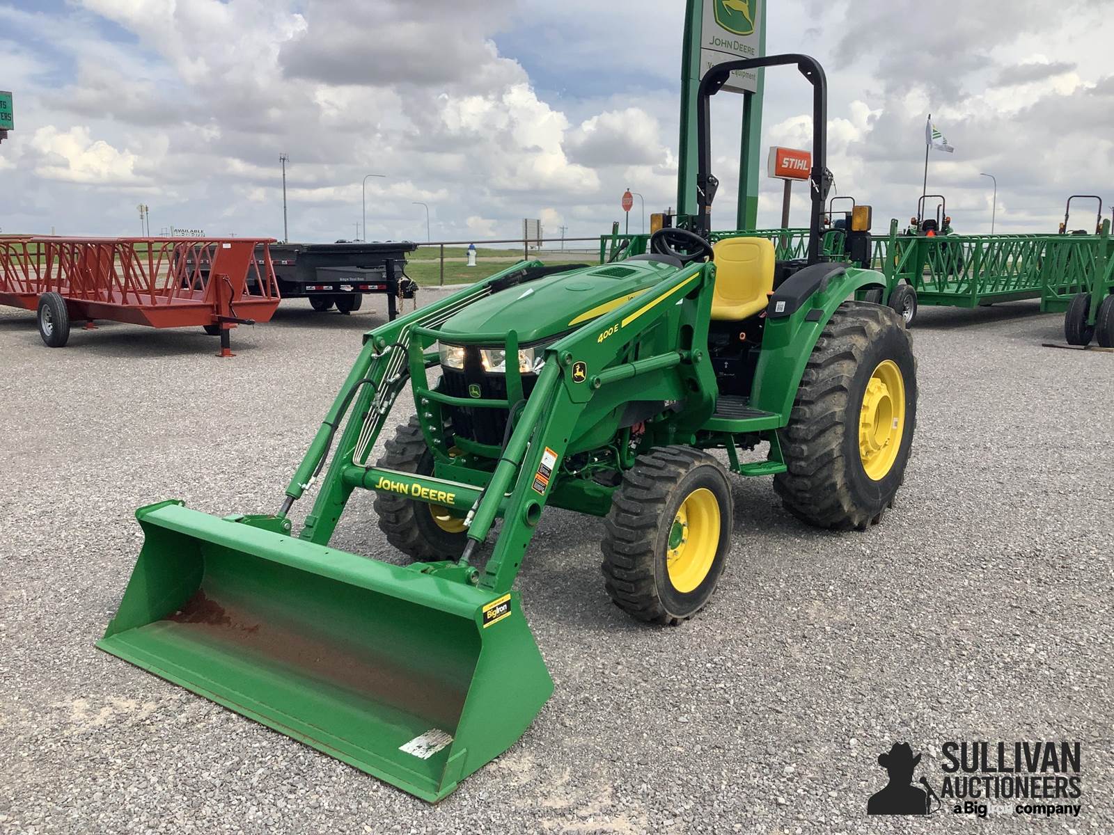 2022 John Deere 4066M MFWD Compact Utility Tractor W/Loader For Sale ...