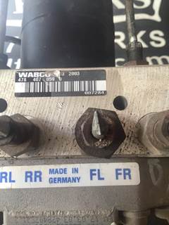 2004 Ford F-650 ABS Control Module for a Ford F650 For Sale | Wheat ...