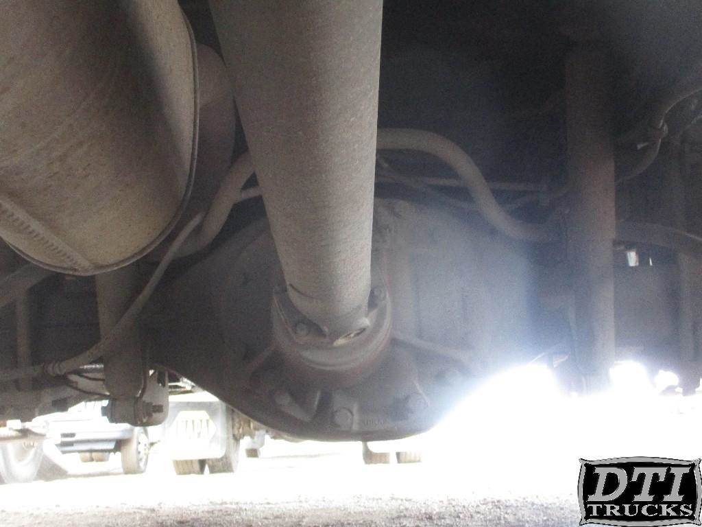 2005 Ford F-550 Rear Axle Assembly for a Ford F550 For Sale | Wheat ...
