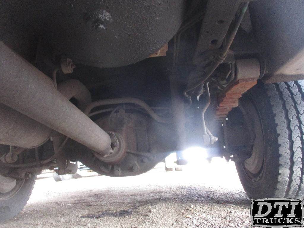 2005 Ford F-550 Rear Axle Assembly for a Ford F550 For Sale | Wheat ...