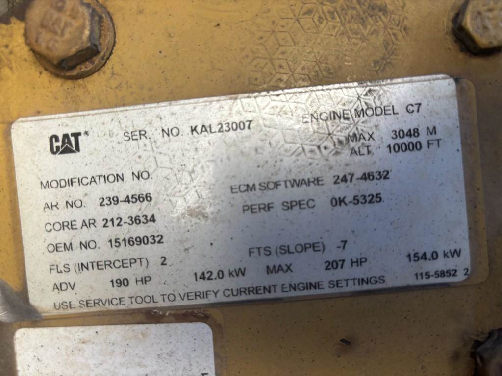 2004 Caterpillar C7 Engine Block / Cylinder Block for a GMC C6500 For ...