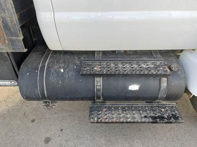 2006 Ford F-650 Right Fuel Tank for a Ford F650 For Sale | Wheat Ridge ...