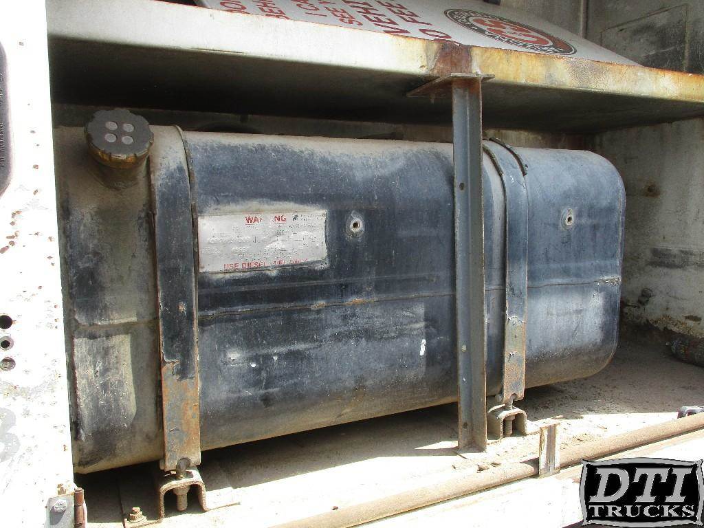 2000 Freightliner FL70 Fuel Tank For Sale | Wheat Ridge, CO | 50752 ...