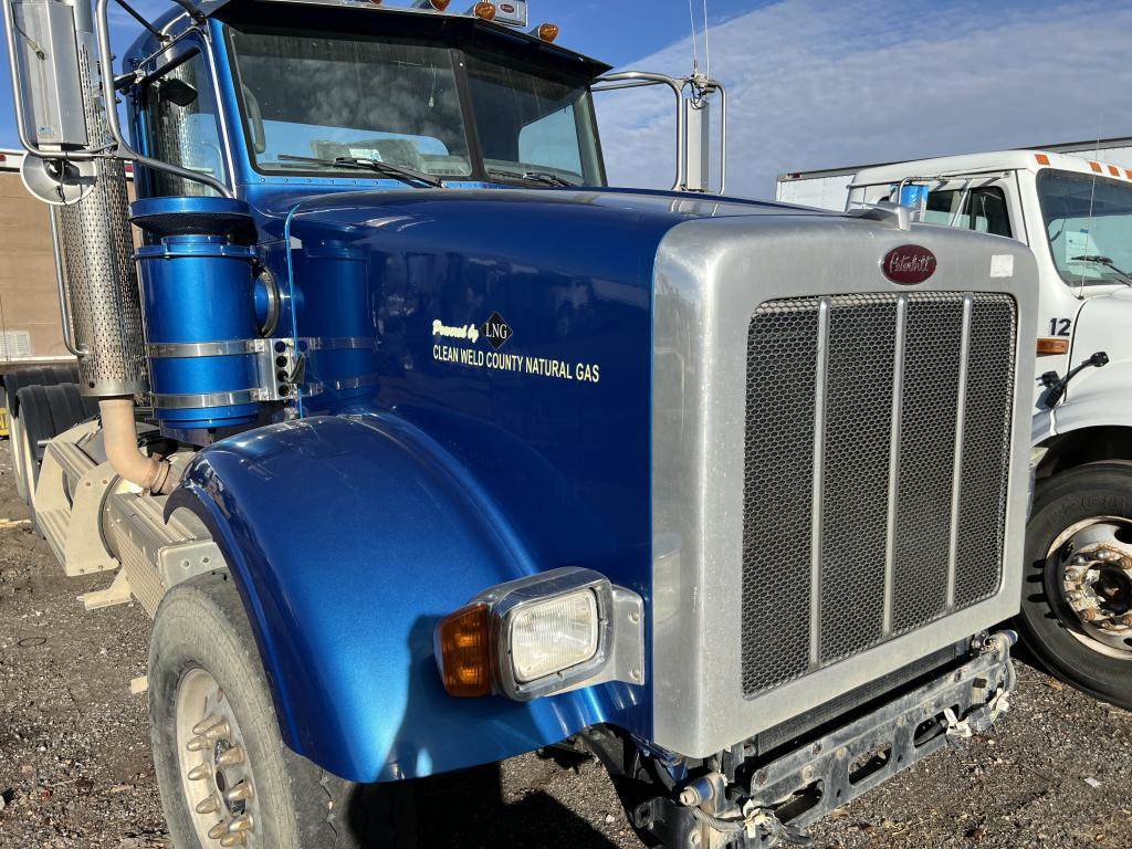 2014 Peterbilt 367 Hood For Sale | Wheat Ridge, CO | 61434 ...