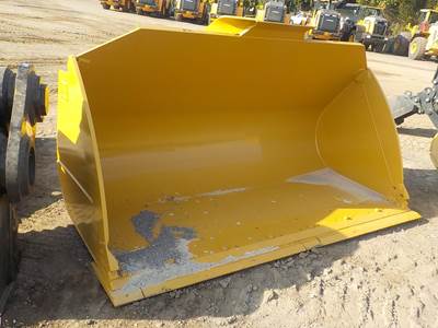 Caterpillar 114" 4.75YD, 950/962-K&M Bucket For Sale | Holland, MI ...