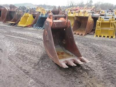 EACO 28" JD270 Bucket For Sale | Holland, MI | ABT22B88 ...