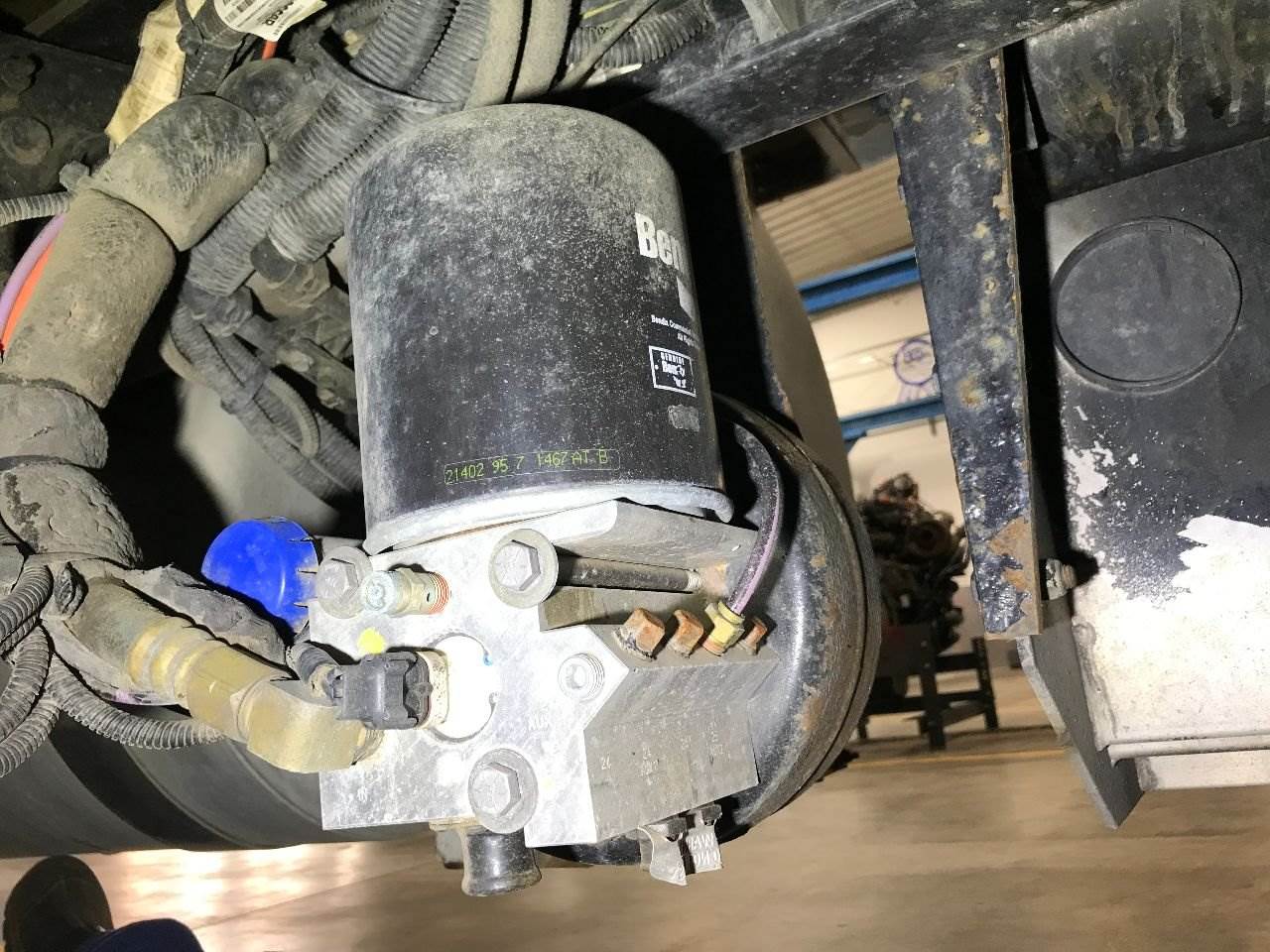2013 Bendix AD-IS Air Dryer for a Peterbilt 337 For Sale | Sioux Falls ...