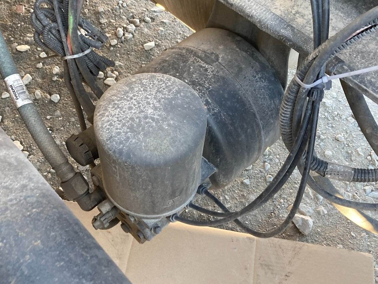 2014 Bendix AD-IS Air Dryer for a Peterbilt 587 For Sale | Des Moines ...