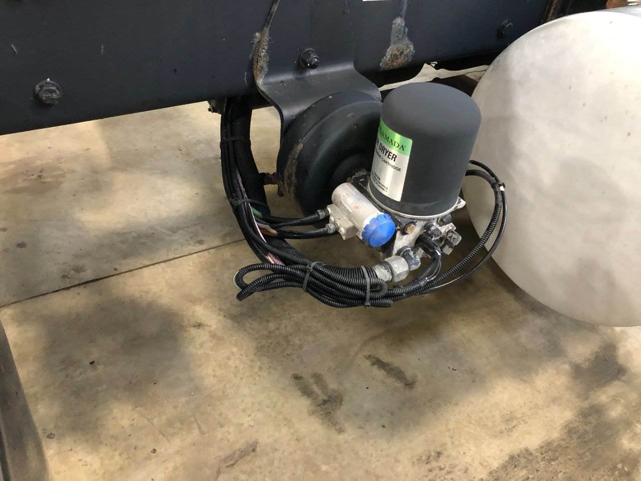 2012 Bendix AD-IS Air Dryer for a Kenworth T660 For Sale | Winimac, IN ...