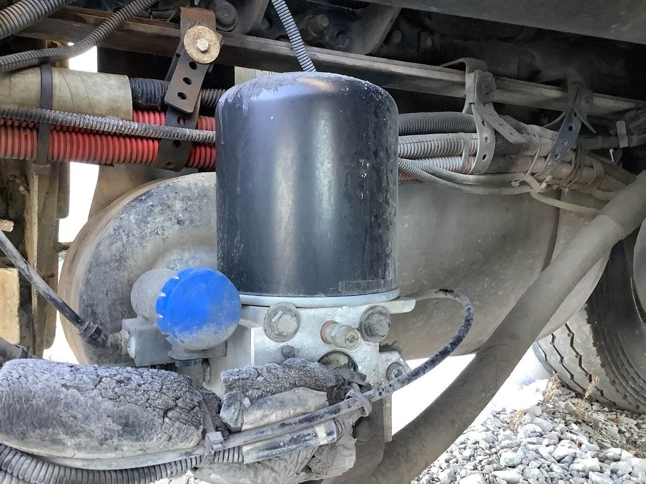 2012 Bendix AD-IS Air Dryer for a Peterbilt 348 For Sale | Des Moines ...