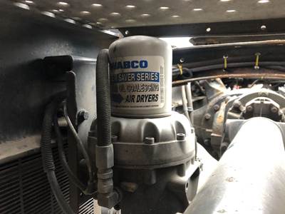 2013 Bendix AD-IS Air Dryer for a Freightliner Cascadia For Sale ...
