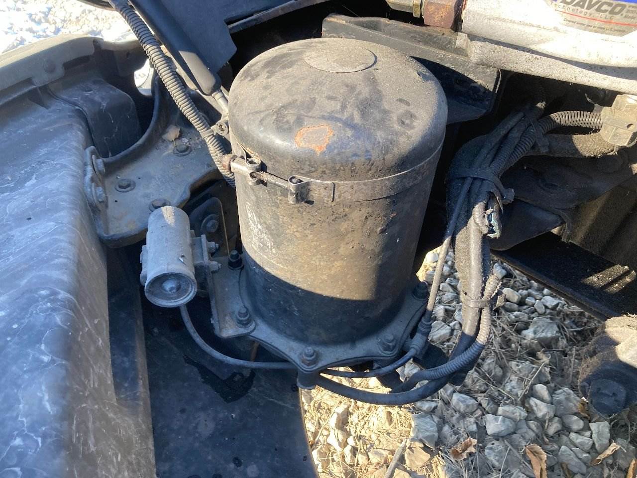 2014 Bendix AD9 Air Dryer for a Freightliner Cascadia For Sale | Des ...