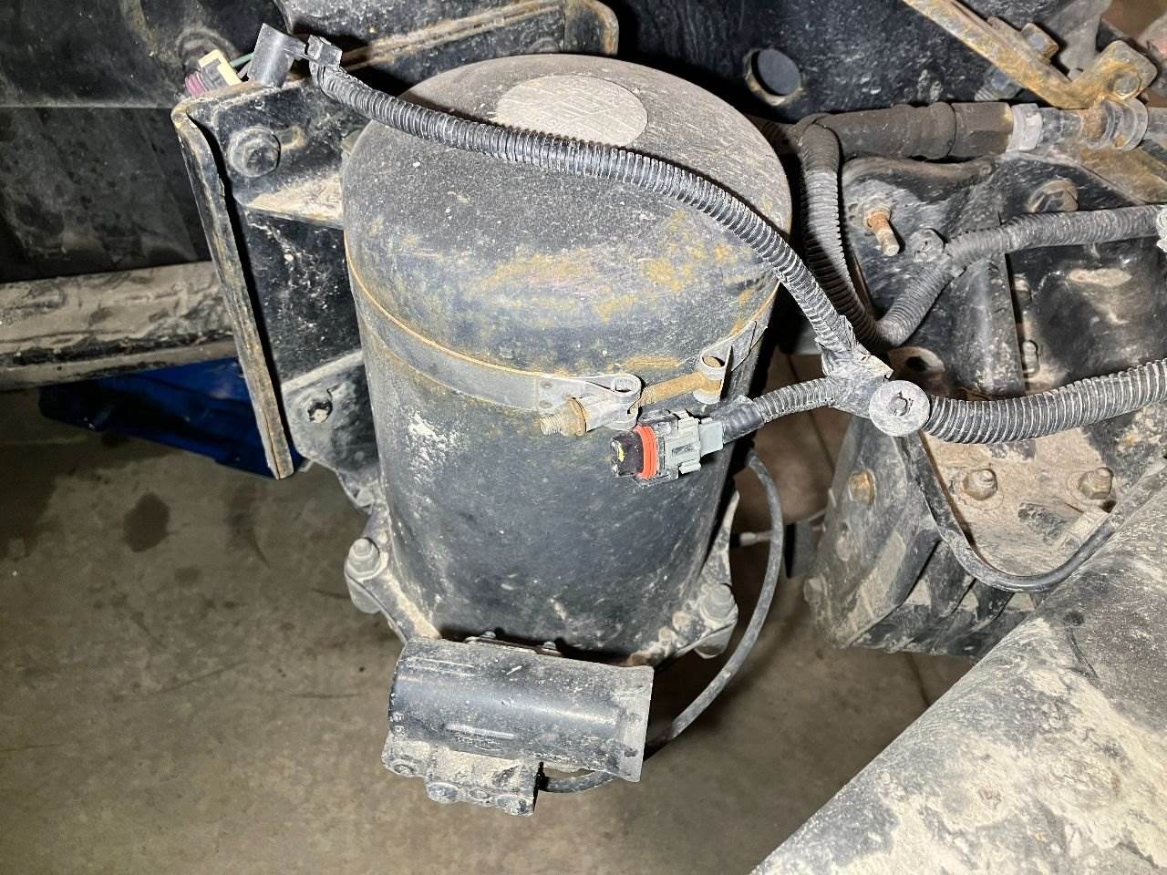 2018 Bendix AD9 Air Dryer for a Freightliner Cascadia For Sale | Sioux ...