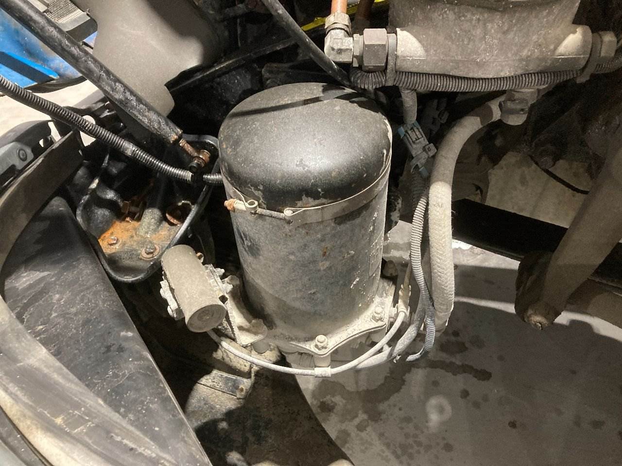 2015 Bendix AD9 Air Dryer for a Freightliner Cascadia For Sale ...