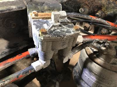 1990 032143 Air Valve for a Kenworth T600 For Sale | Des Moines, IA ...