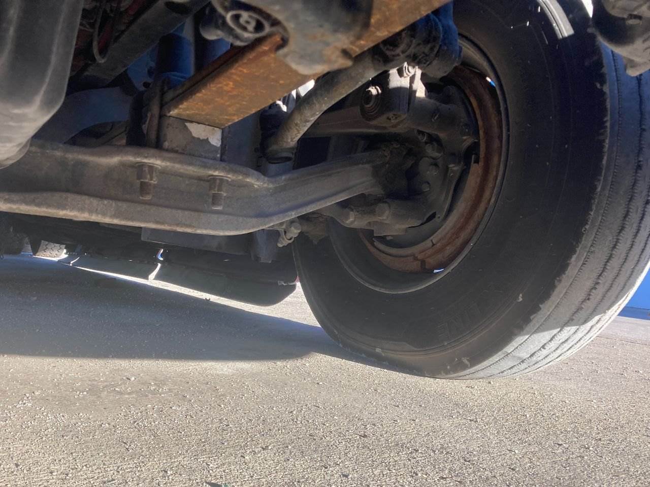 2015 Axle Alliance AF-12-3N Front Axle Assembly for a Freightliner ...