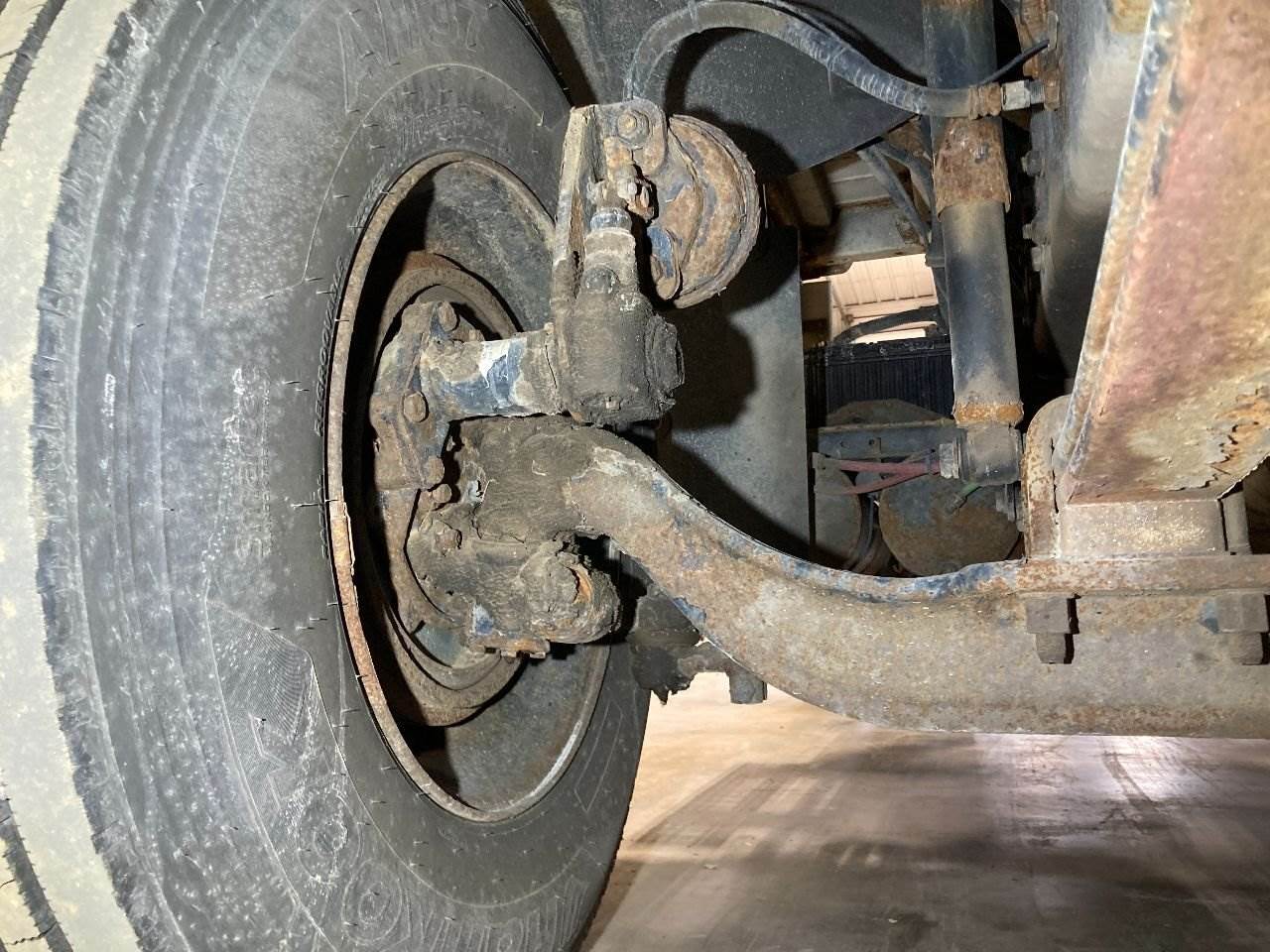 2005 Meritor MFS-12 Front Axle Assembly for a Sterling L8513 For Sale ...