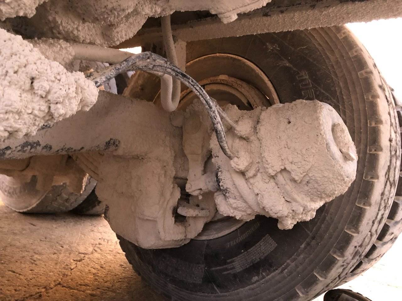 1989 Mack CRD92 Rear Axle Housing for a Mack DM600 For Sale | Spencer ...