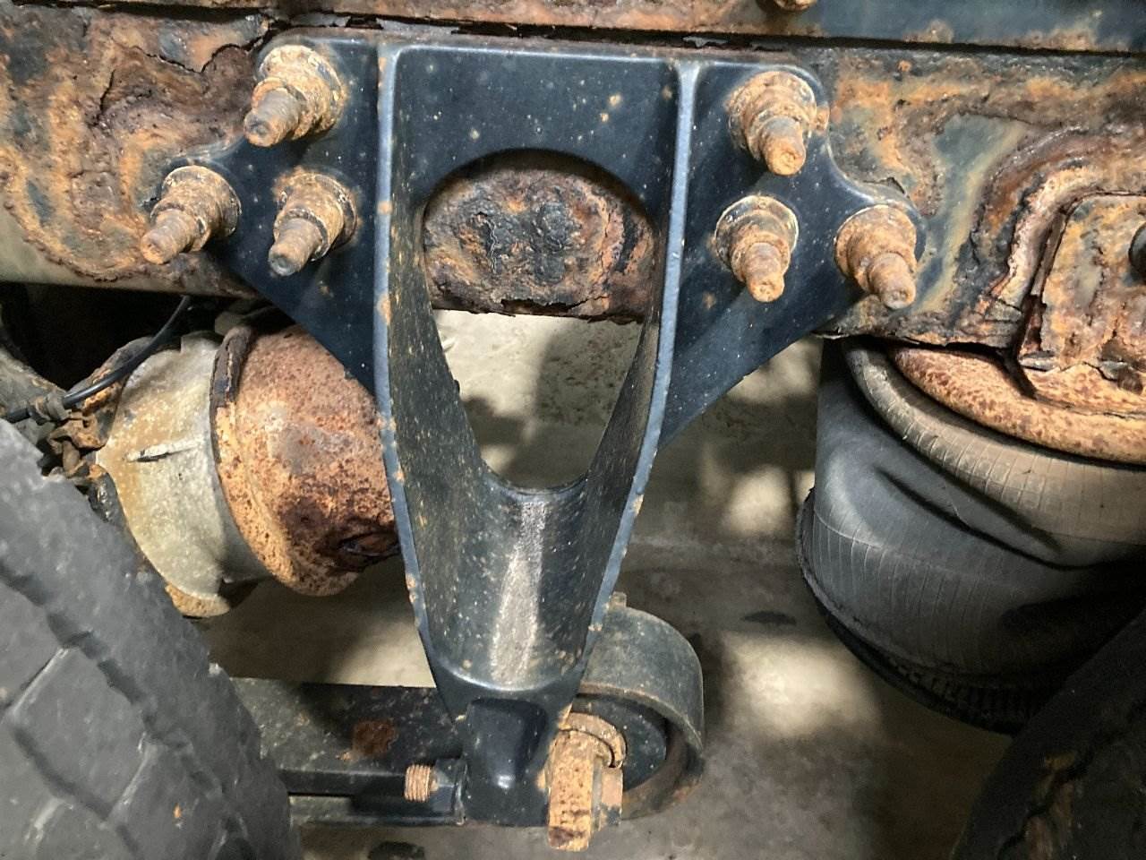 2013 Meritor MD2014X Rear Axle Housing for a International Prostar For ...