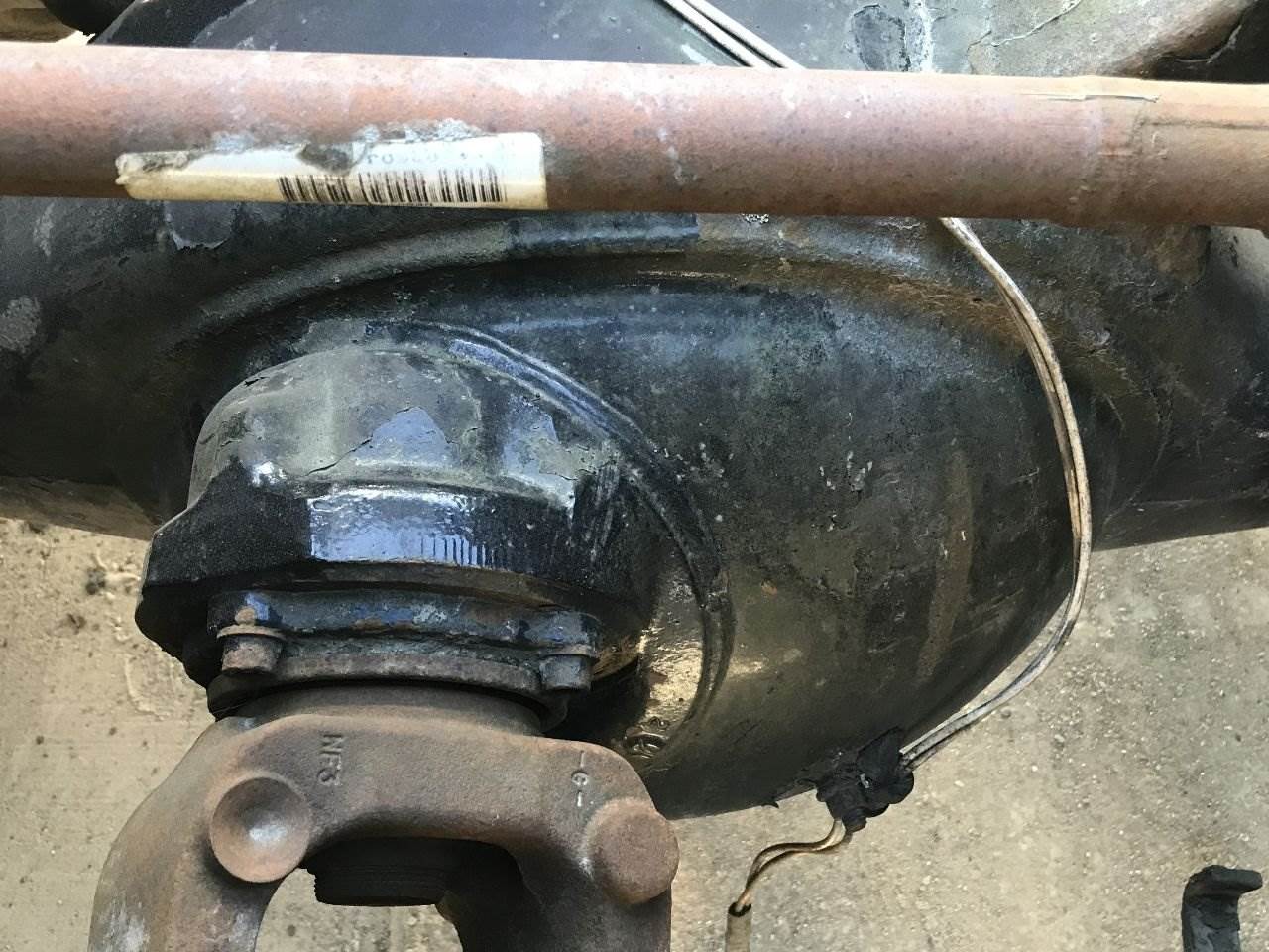 1995 Meritor RD20145 Rear Axle Housing for a Western Star 4900FA For ...