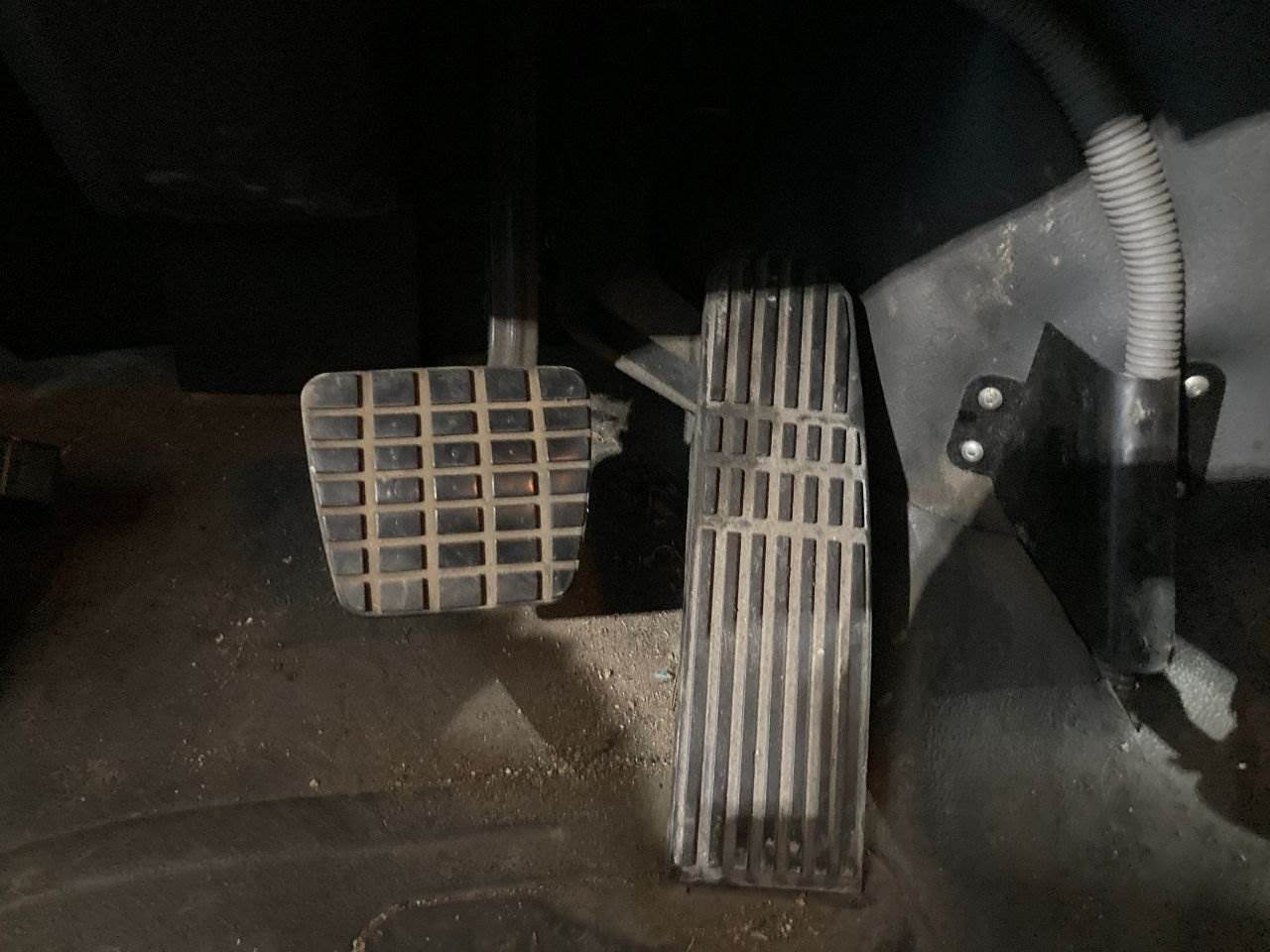 2004 Freightliner M2 106 Pedal For Sale | Winimac, IN | 25638604 ...